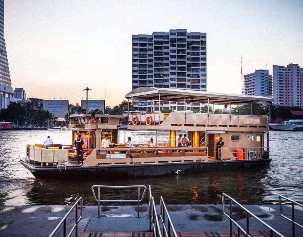 Dinner cruise Bangkok - Full Guide & Best deals – Royal Vacation